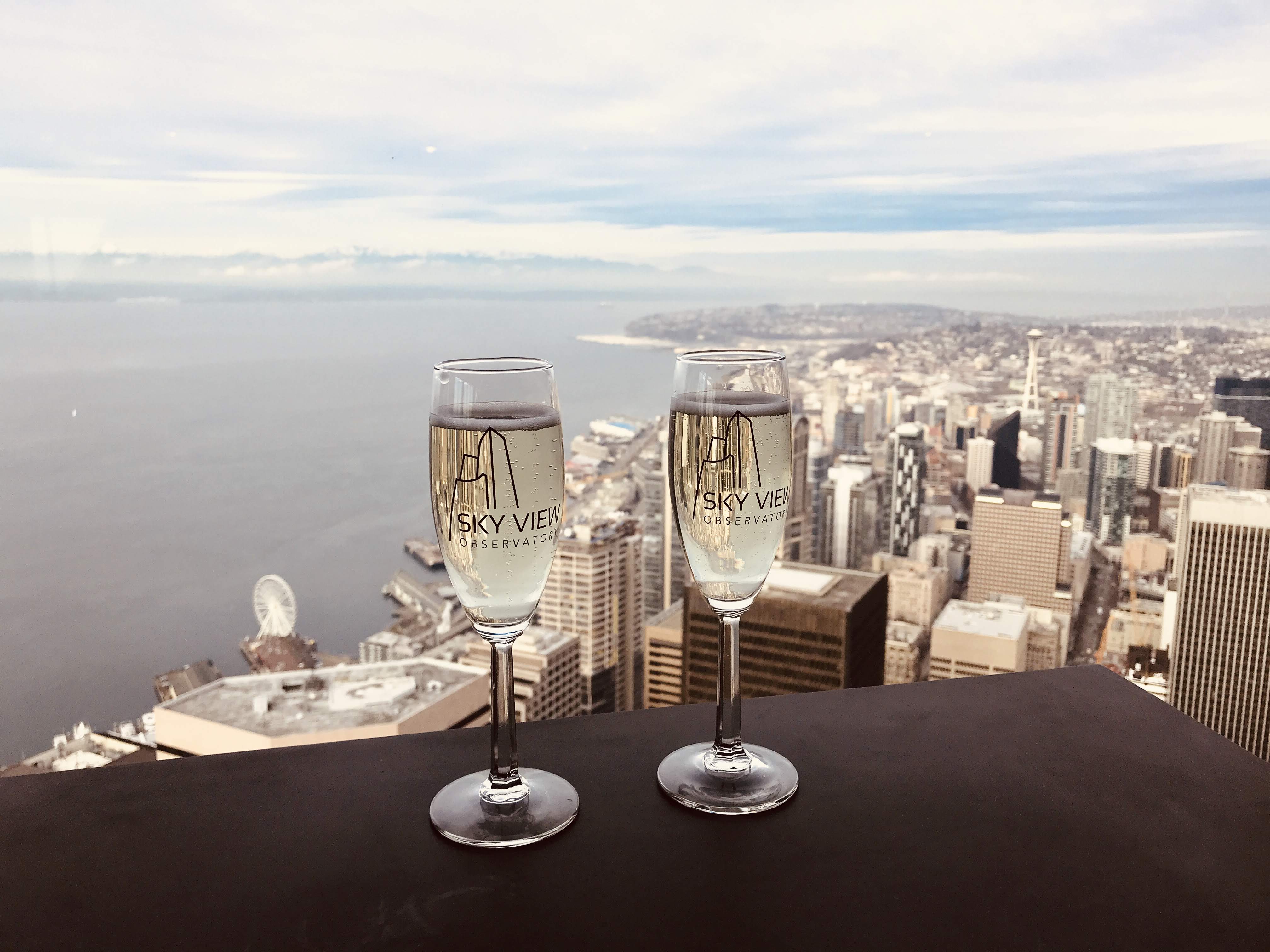 Experience The Sky View Observatory & Bar | Seattle